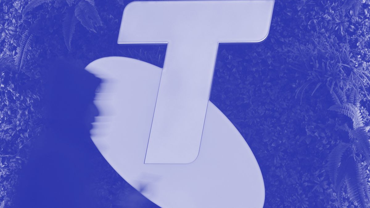 Telstra shares edge higher after meeting estimates — Capital Brief
