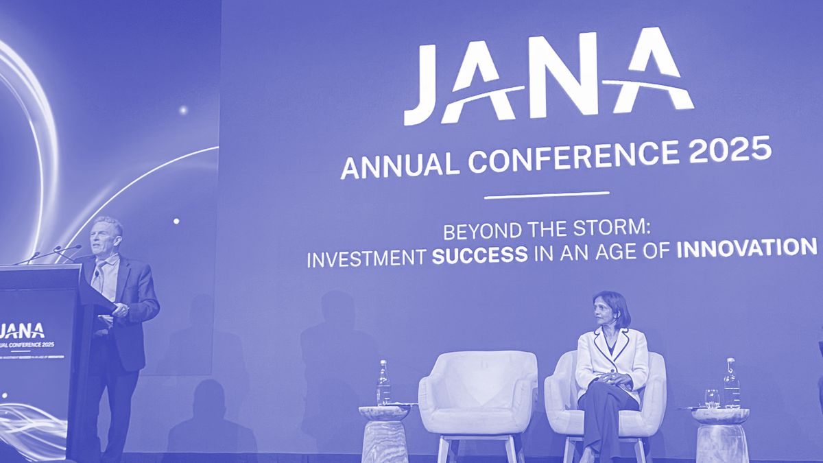 Macquarie's Shemara Wikramanayake keeps the faith in Wall Street ...