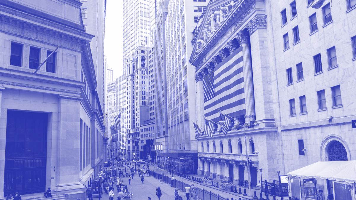 Wall Street shares fall amid earnings deluge — Capital Brief